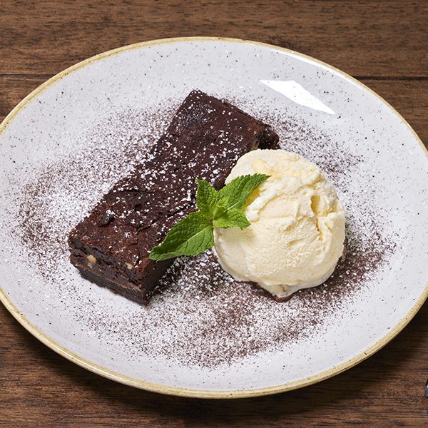 The Courtyard Restaurant in Syon Park Garden Centre