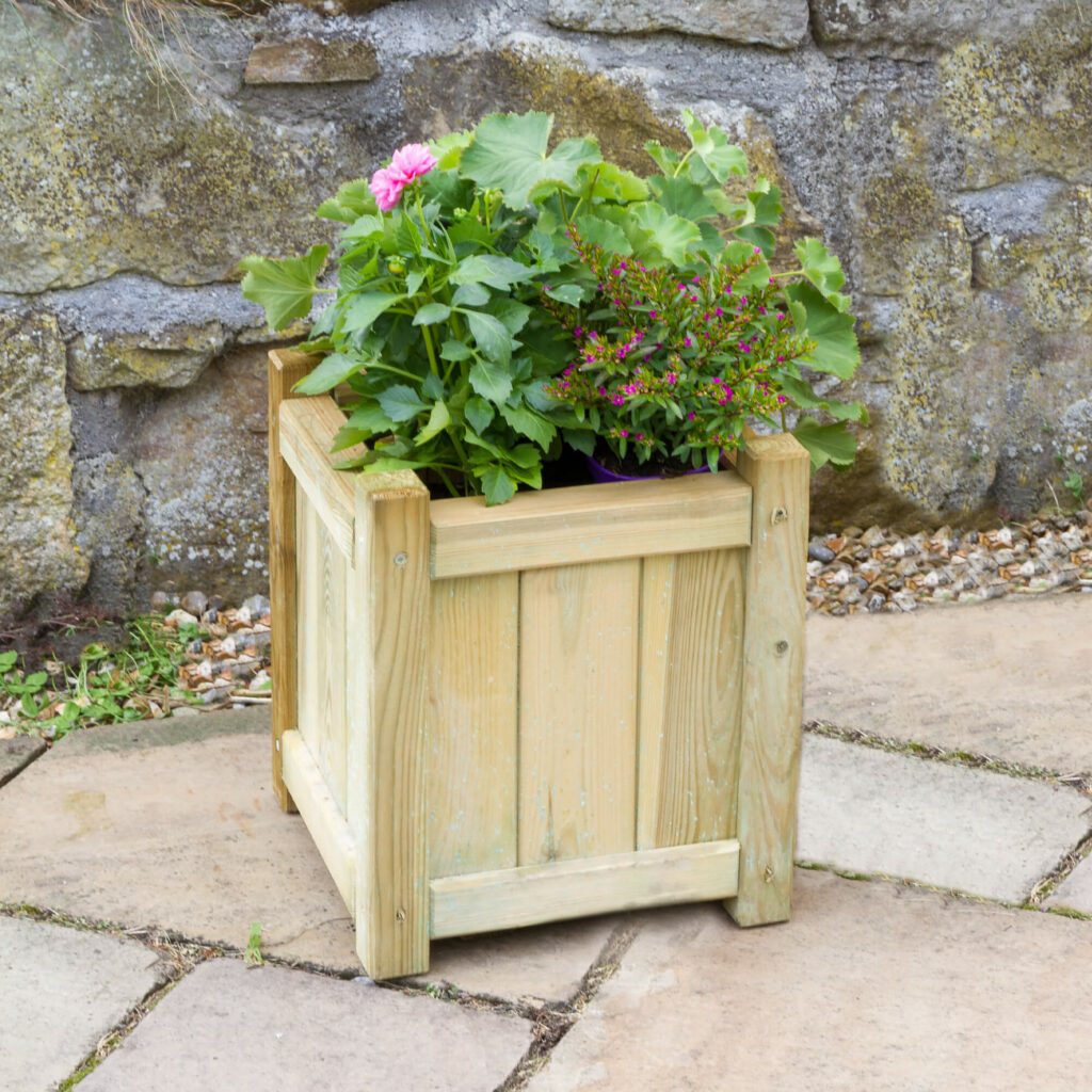 Garden Plant Pots & Planters - Hillier