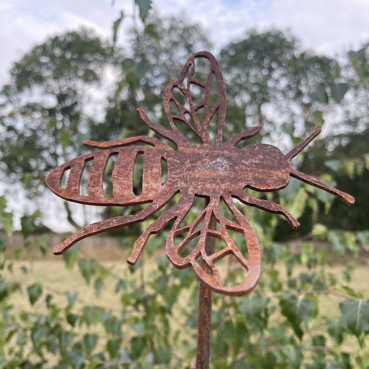 Decorative Steel Garden Stake Ornament - Bee Single